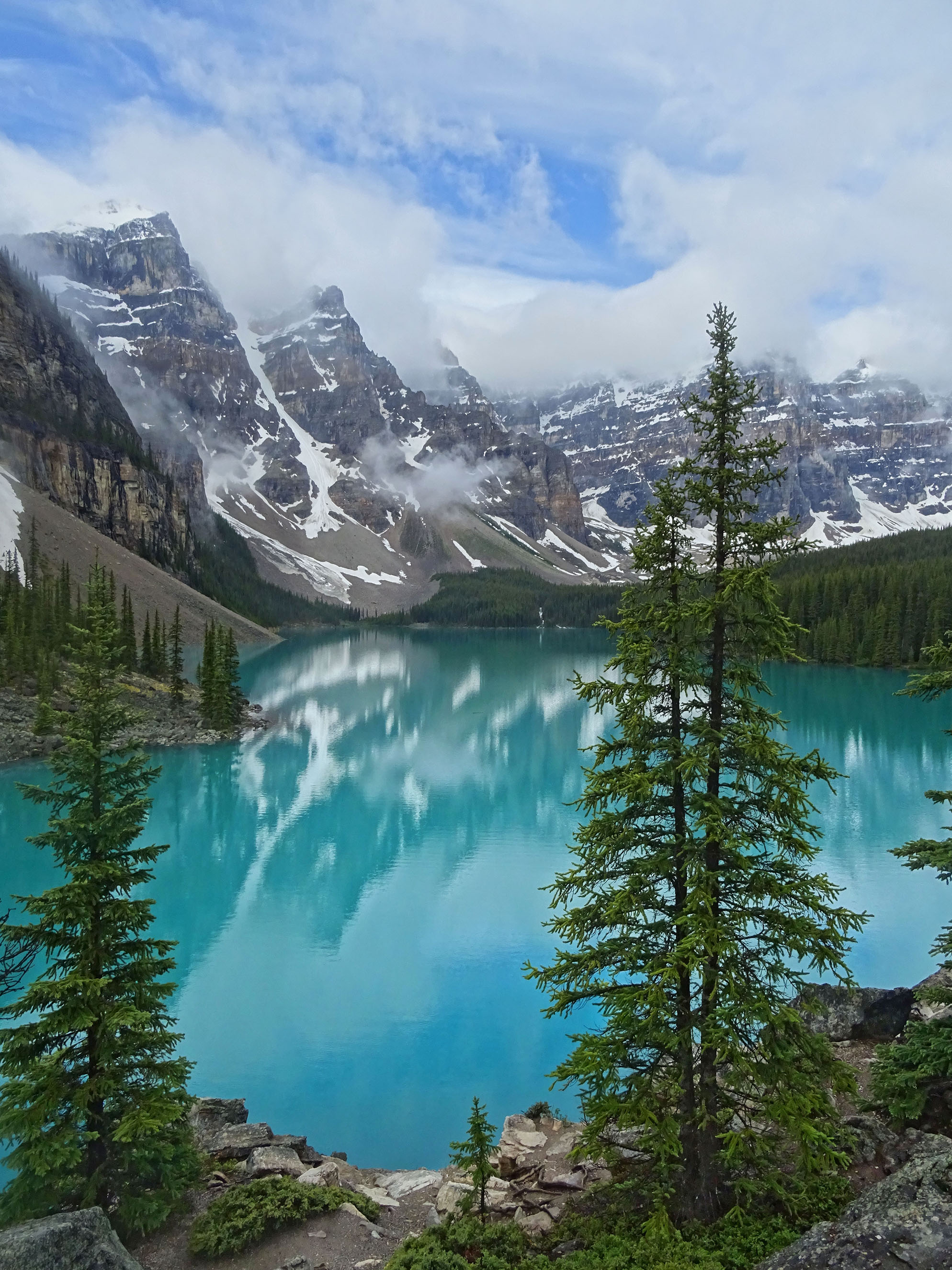 Lac Moraine, Parc national de Banff, Alberta, Canada – Voyage ...